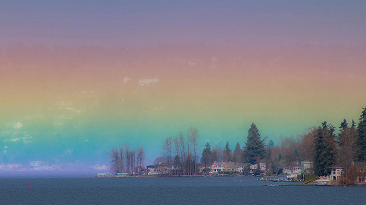 Photographer Captures Stunning ‘Horizontal Rainbow’ Spanning the Entire ...